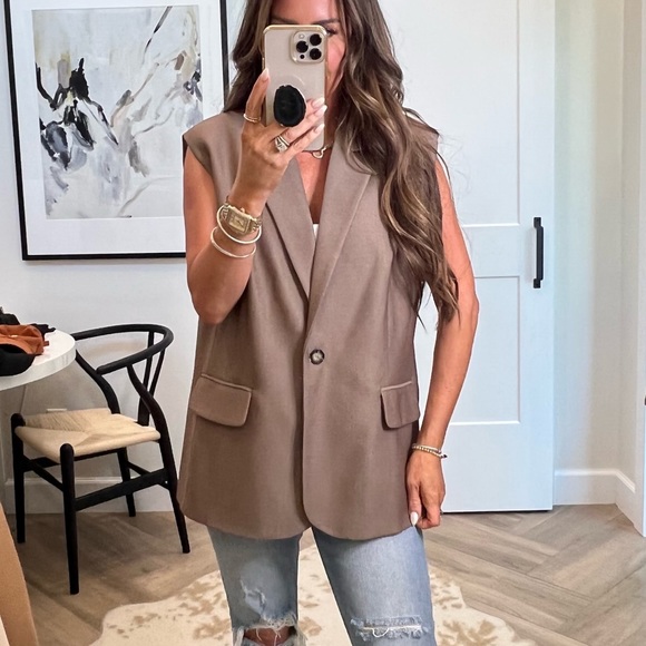 Wayf | Jackets & Coats | New Wayd Oversized Sleeveless Vest Sz Med ...